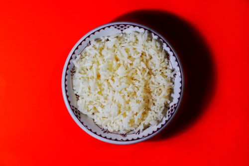 ¡Descubre el Secreto del Arroz Integral al Vapor Sin Remojar! 🍚🔥