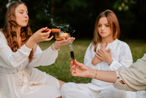 🌟 ¡Descubre los Poderosos Beneficios del Humo del Ocote para Tu ...