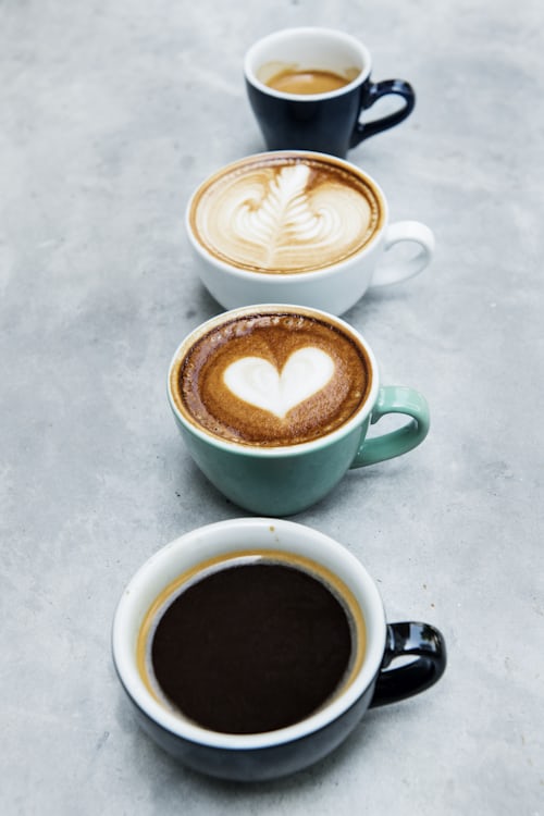 ☕️ ¡Café vs Mate! Descubre su Impacto en tu Salud y la Cafeína 🚀💚