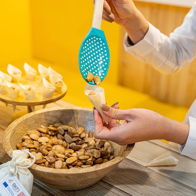 ¡Descubre Recetas Irresistibles! 🍽️ Cocina con Almendras Remojadas