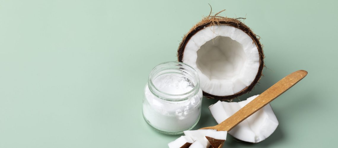 Descubre el Poder del Coco Verde en tu Belleza: ¡Revela tu Brillo! 🌴