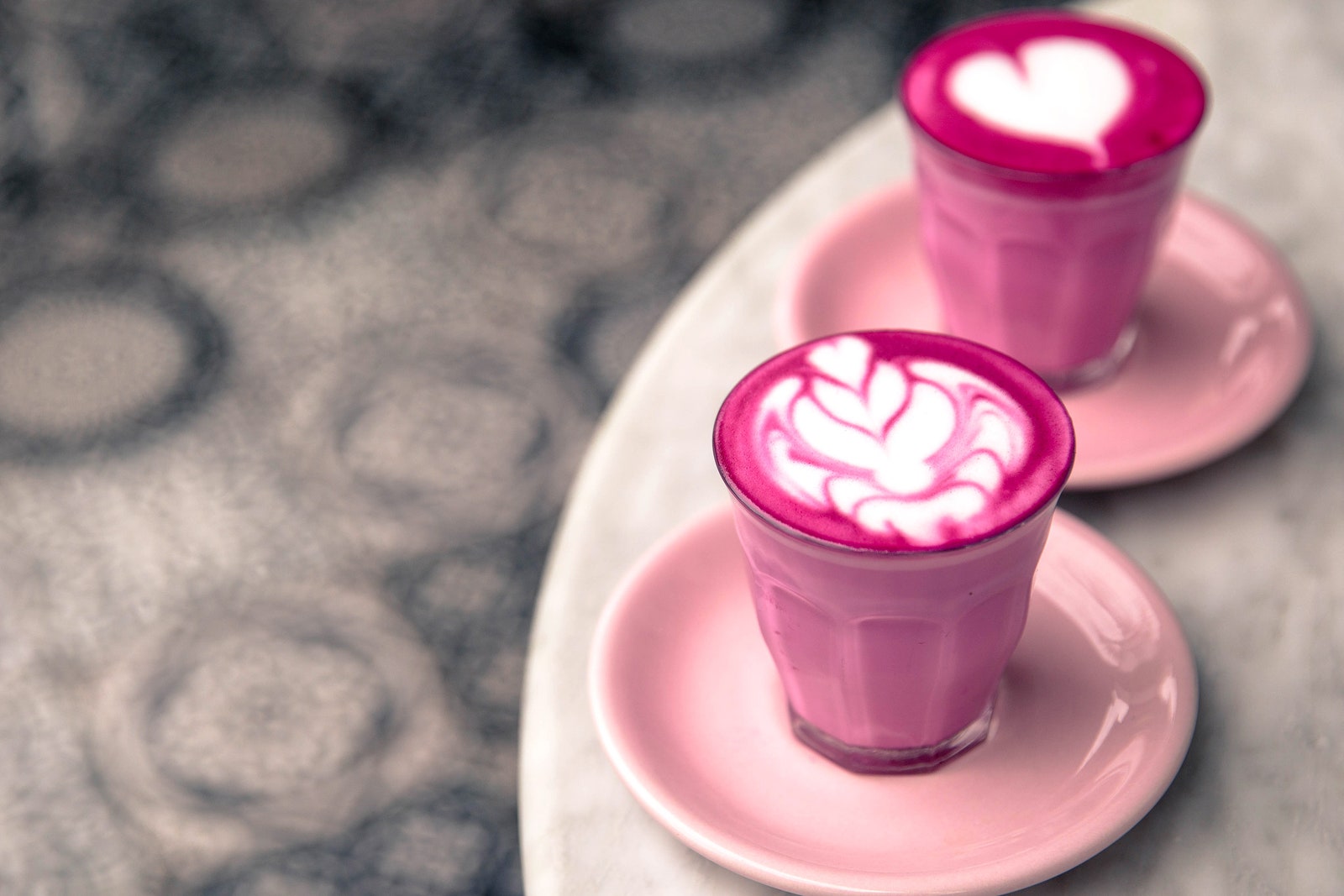 🌹☕ ¡Descubre Cómo el Tipo de Café Afecta Tus Rosas! 🌼