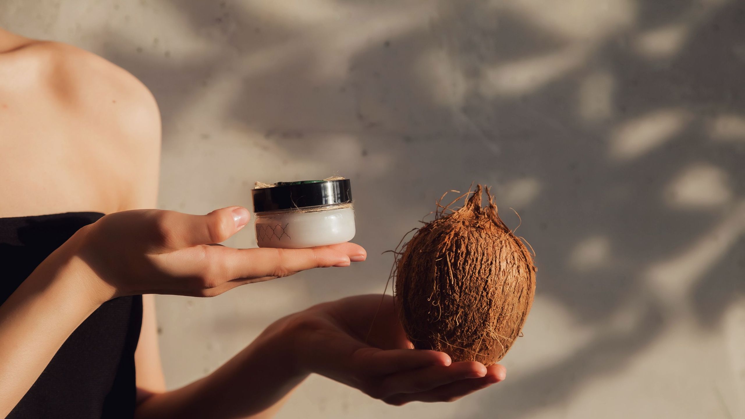 🌿 ¡Descubre el Secreto del Coco Germinado en la Belleza Natural! 🍃💧