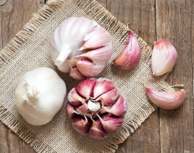 🌿 ¡Descubre las Mejores Combinaciones de Ajos y Hierbas Aromáticas! 🍽️🥳